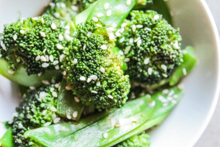 Steamed Broccoli with Garlic - Lisa G Cooks