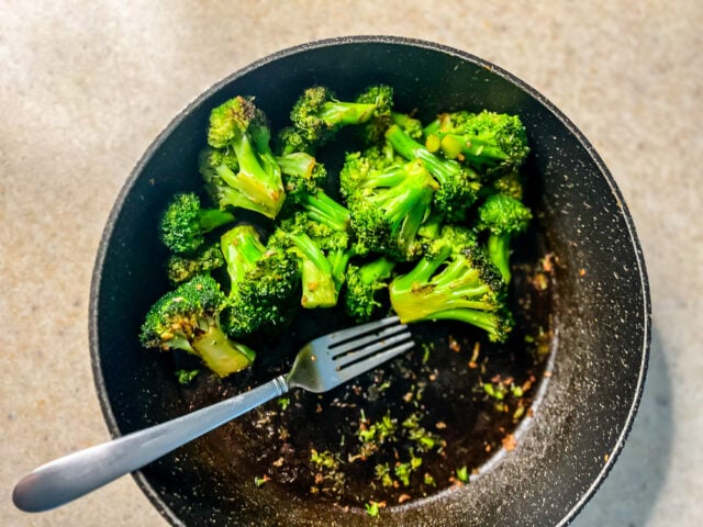 Steamed Broccoli with Garlic - Lisa G Cooks